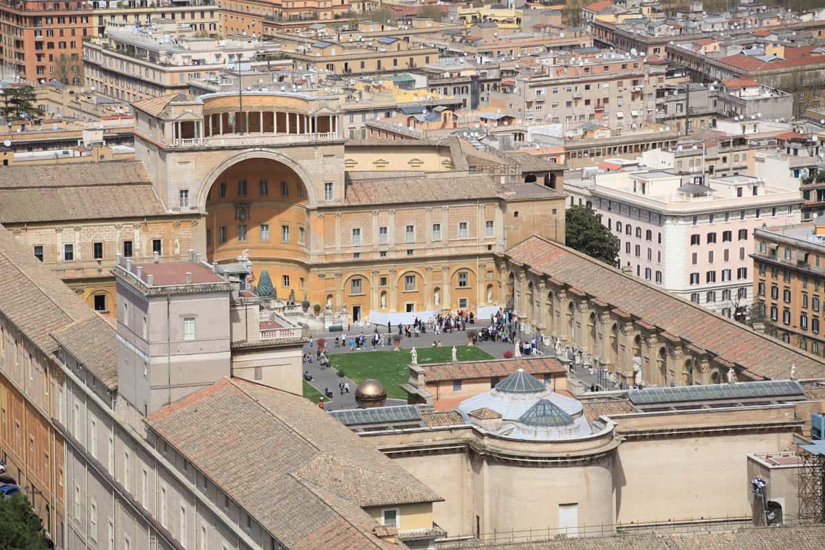 Vatican Museums Entrance Fee 2026: Ticket Prices, Reductions & Tour ...